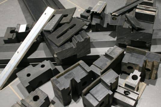 Heeft u vragen over DTS kunststof dorpels, neuten en toebehoren?